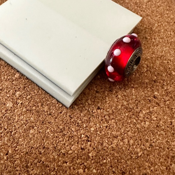 Pandora | Jewelry | Pandora Seeing Spots Red And White Murano Glass ...